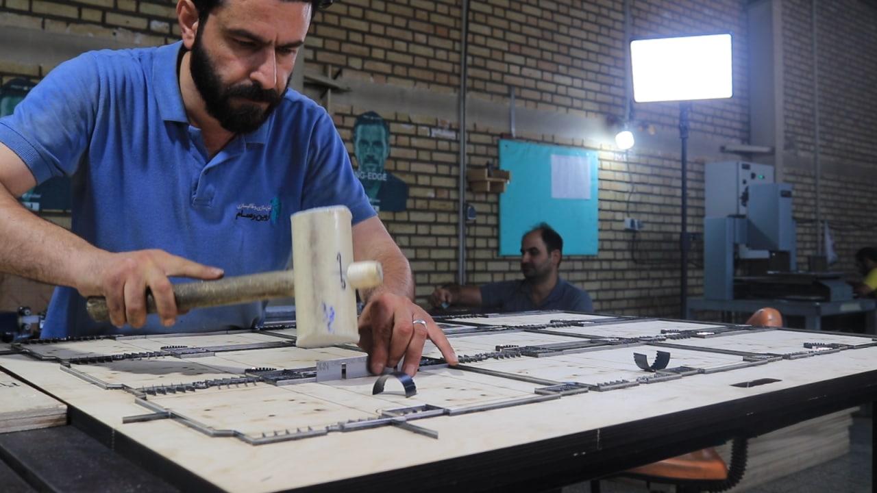 قالبسازی سنویک | گروه صنعتی سنویک با بیش از دو دهه تجربه